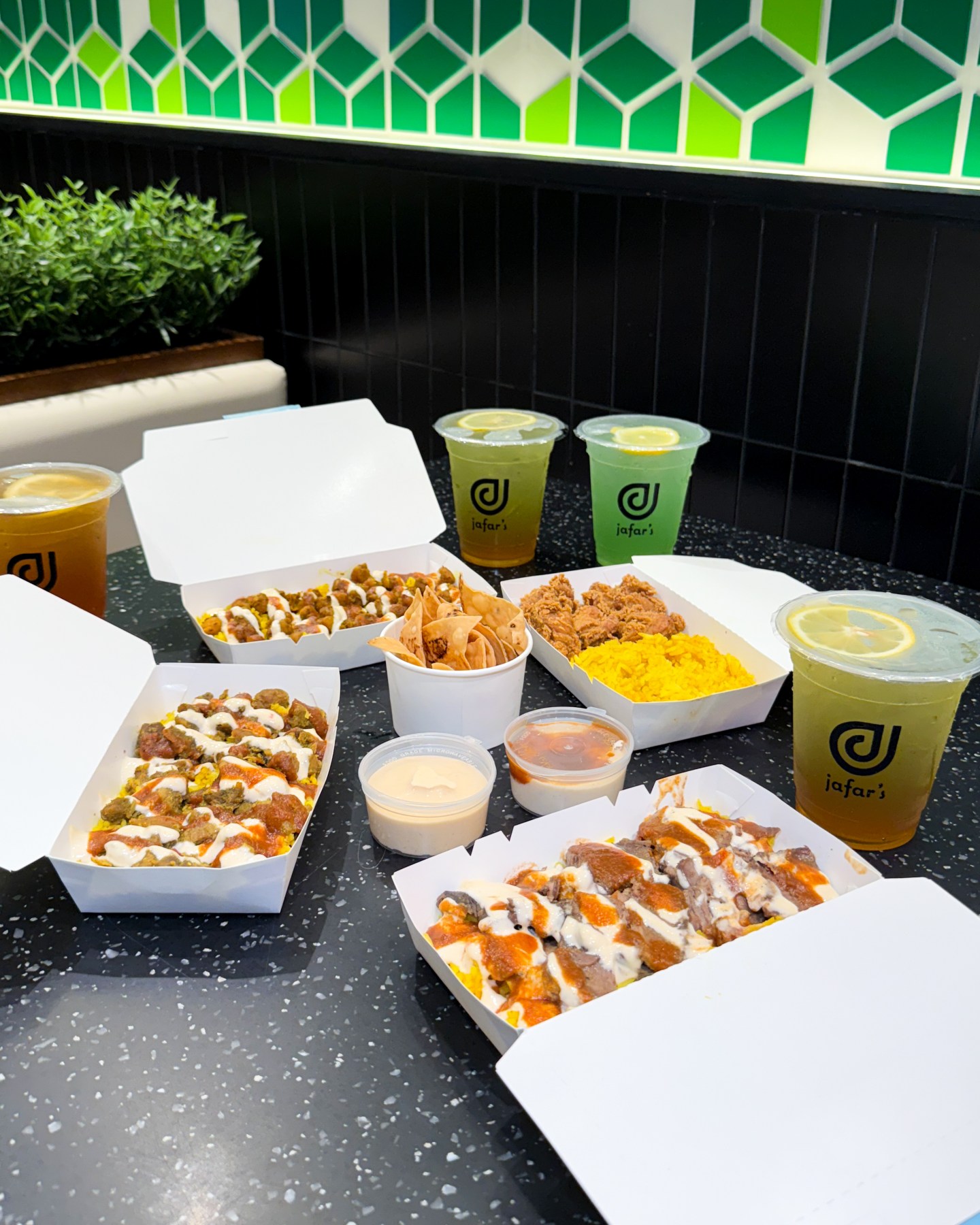 Jafar’s Launches JR. Combo Meals at SM City Cebu – Chibugan Kini